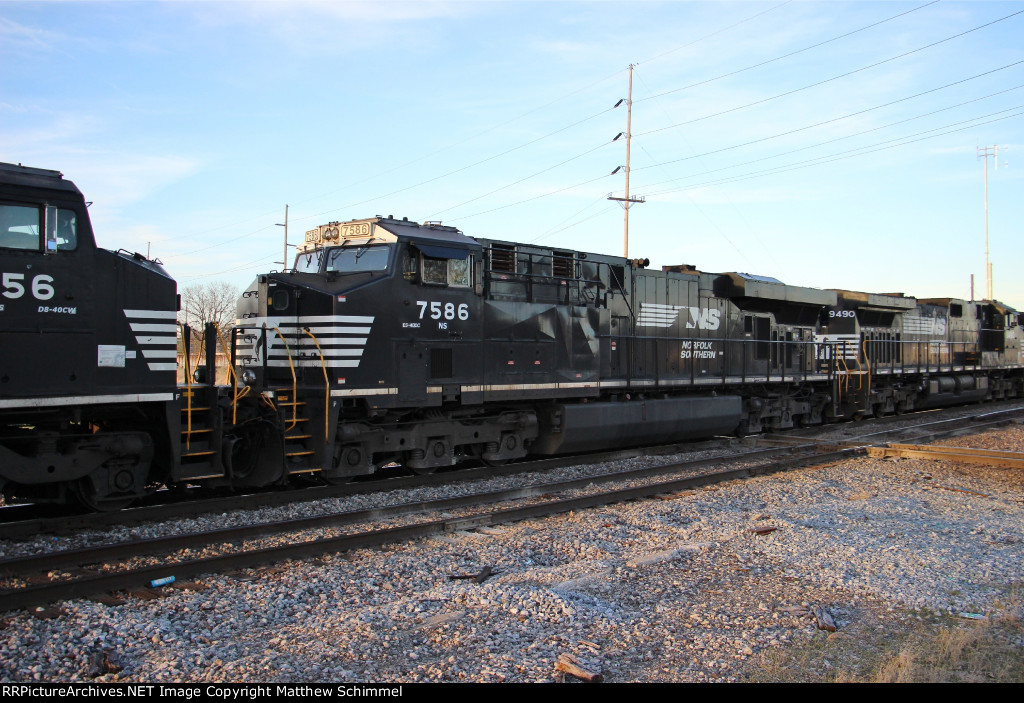 NS 7586